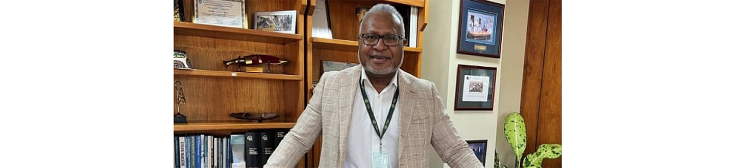 Group CEO receives award